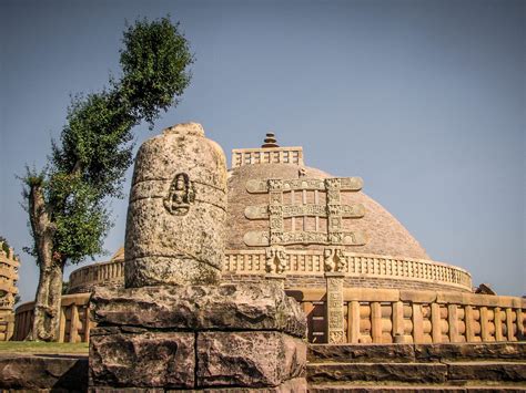Travel Guide To Sanchi Stupa History Architecture Attractions