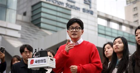한동훈 신촌서 사전투표 후 “선량한 시민의 위대한 힘 보여줘야”