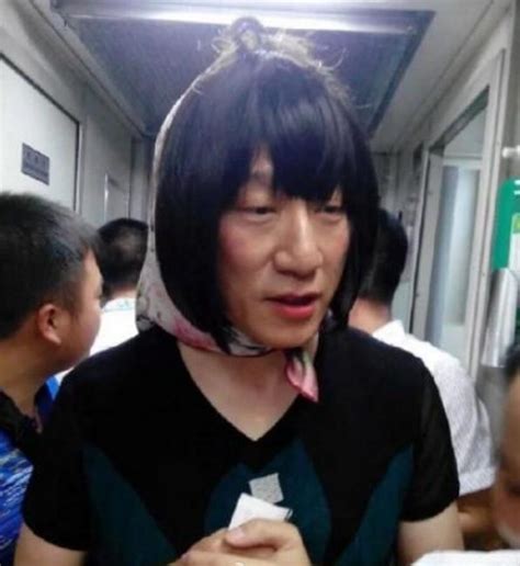 牆也不扶就服這些女裝大佬，理解王俊凱鹿晗不同的角度的美 每日頭條