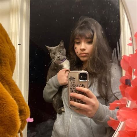 𝓁𝒶𝒾𝓁𝒶𝒽 Lailah Luvs You • Threads Say More