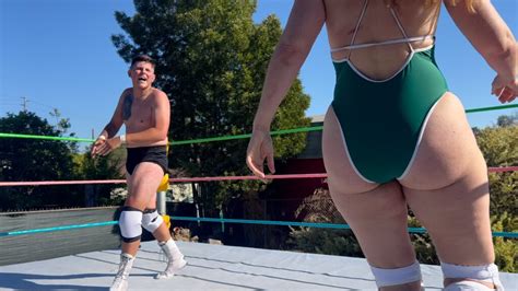 Beckie Vs Newcomer Cody Butt Wrestling Inc