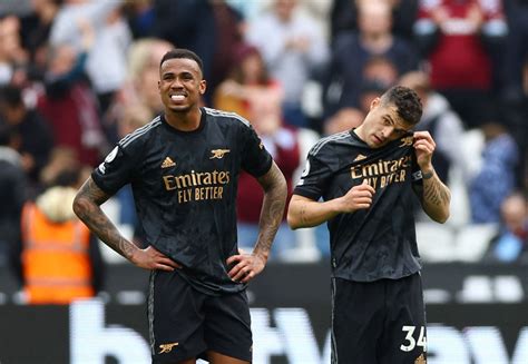 Arsenal Squander Two Goal Lead Again In Draw At West Ham Reuters