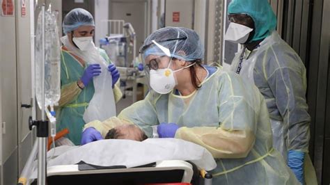 Coronavirus 18 Morts En France En 24h La Baisse En Réanimation Se