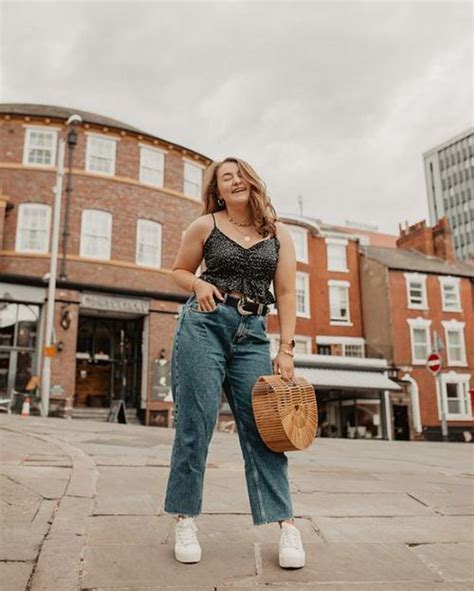 เทคนิคการแต่งตัวของ สาวอวบ ไม่ต้องผอมก็สวยได้