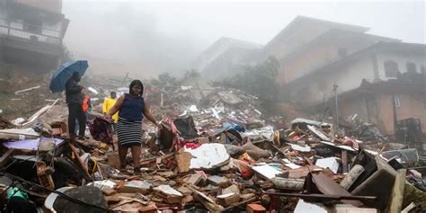 Al Menos 23 Muertos Tras Fuertes Tormentas Inesperadas En El Sureste De