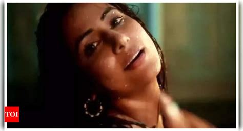 Hina Khan On Her Debut Single Barsaat Aa Gayi The Entire Experience