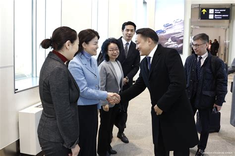 Улсын Их Хурлын дарга Д Амарбаясгалан БНХАУ д айлчлахаар мордлоо