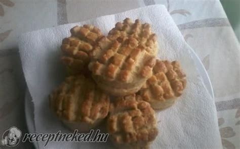 Leveles tepertős pogácsa recept Virdzsy konyhájából Receptneked hu Recipe Breakfast