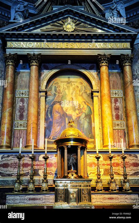 Chiesa Gesu Roma Cupola Immagini E Fotografie Stock Ad Alta Risoluzione