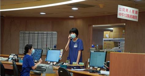 龍劭華70歲冥誕陳璇努力拍戲 陳婉婷喪父願「跟著菩薩走」 娛樂 Ctwant
