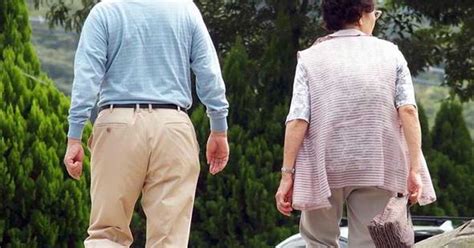 【定年後 難民にならない生き方】退職金めぐる夫婦の火種“男のファンタジー消費”とは 「自覚していない姿勢」に引っかかり感じる女性（12ページ