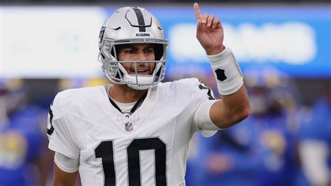 Raiders Jimmy Garoppolo Knocks Some Of The Rust Off In Sharp Debut