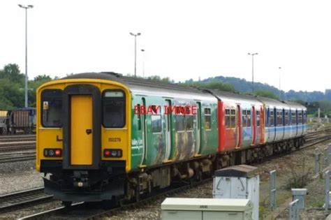 Photo Class 150 Dmu 150279 At Westbury On 26 07 02 £2 00 Picclick Uk