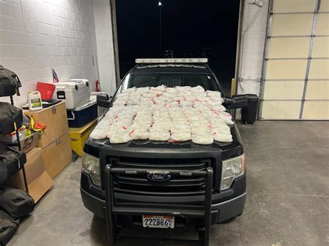 Police Seize More Than 900k In Illegal Drugs During Traffic Stop