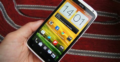 Top Cele Mai Bune Telefoane Pentru Ea Gadget Ro Hi Tech Lifestyle