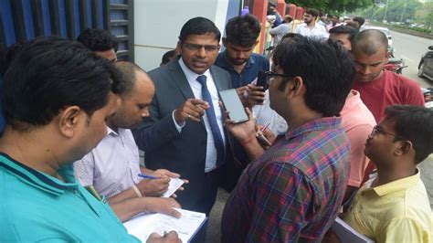 Pcs 2021 के साक्षात्‍कार में अभ्‍यर्थी से पूछा सवाल श्रीलंका में क्यों