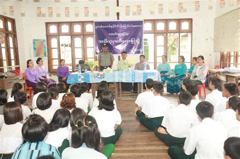 အ ထ က ပေါက်တောကျောင်း၌ မူးယစ်ဆေးဝါးအကြောင်းနှင့် လူကုန်ကူးမှု အသိပညာပေး