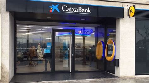 Una Empleada De Caixabank Es Despedida Por Apropiarse De Dinero En