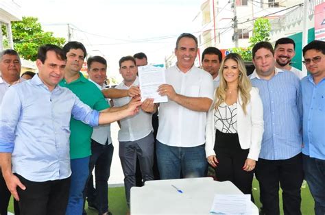 Prefeito De Quixadá Assina Ordens De Serviço Que Ultrapassam R 6