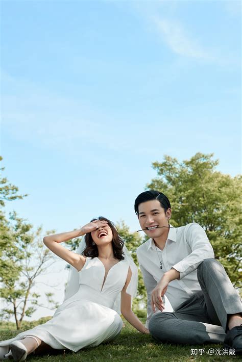 婚纱照这样排版，老婆都被高级哭了！ 知乎