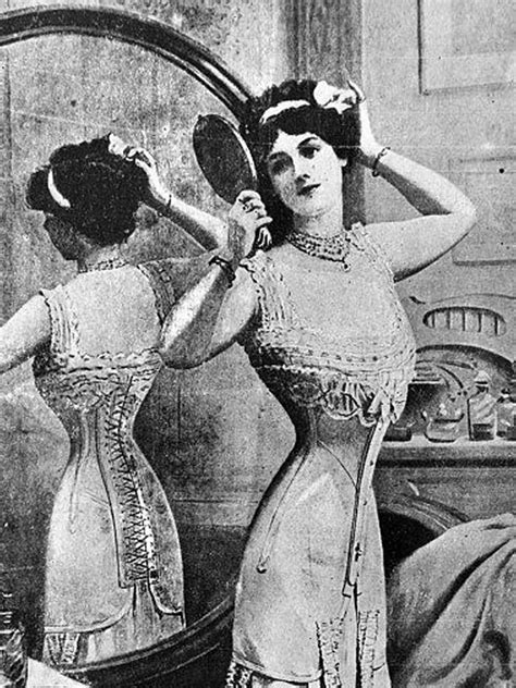 Sexo En La época Victoriana Erotismo E Higiene En La Era De La Doble