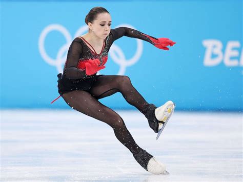 Rekomendasi Tempat Bermain Ice Skating Di Indonesia Dari Berbagai Kota