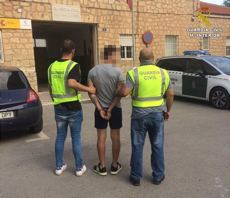 Detingut a Novelda per agressió i abusos sexuals a dones cinc d elles menors