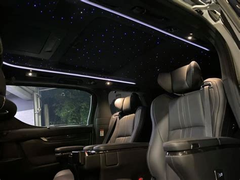 【奇岩自動車】凌志lexus Lm勞斯萊斯星空頂星空車頂安裝國際精品套件原廠選配路上頭等艙頂級豪華mpvoicar新北市八里區