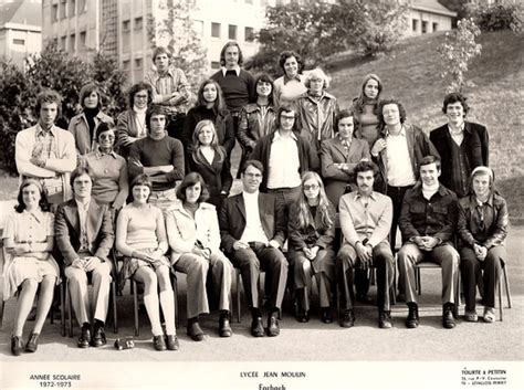 Photo De Classe Terminale A2 De 1973 Lycée Jean Moulin Copains Davant
