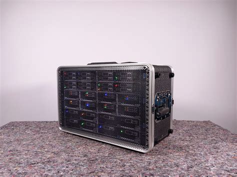 U LED Server Rack Revolver AV