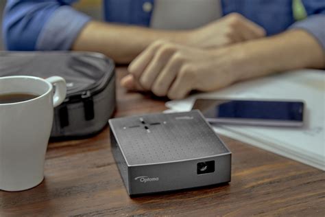 Optoma выпускает карманный проектор с аккумулятором - LV130 / Новости ...
