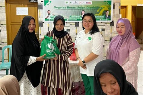 Perempuan Tani HKTI Gorontalo Salurkan Bantuan Bagi Disabilitas