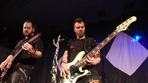Užijte Si Sex Pivo A Rock´n´roll S Komunálem Deník Má Volňásky