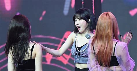 비비지 은하 상큼한 등장 [포토엔hd]