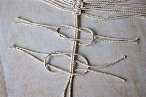 Easy DIY Macrame Leaves Reaching Happy