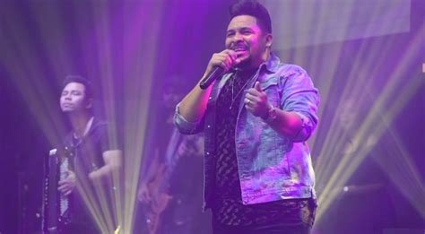 Jonatas Silva Lança O Clipe Santo É O Senhor No Sons Do Pará Sons