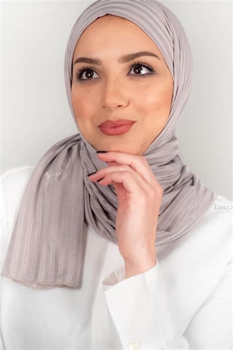 The Best Way To Style Jersey Hijabs And Instant Hijabs Luxy Hijab