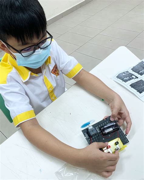 Reka Bentuk Dan Teknologi Rbt Project Sekolah Rendah Rafflesia Kajang