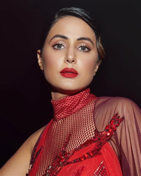 Hina Khan Cleavage And Thighs Rhinakhanfap