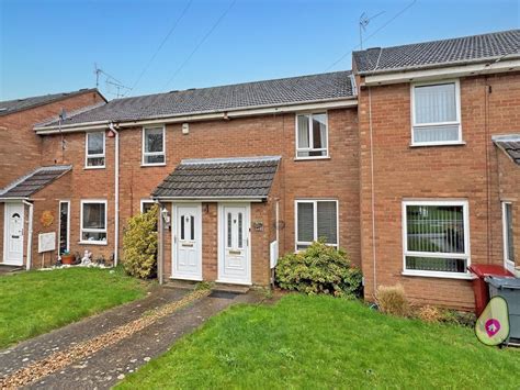 2 Bed Terraced House For Sale In Holkham Close Tilehurst Rg30 £