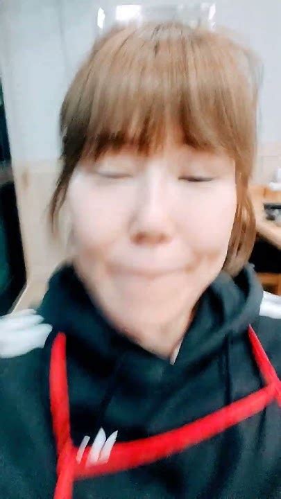 2박3일 외박나와서 앤이랑 문덕에 밥먹으러왔어요 살이많이쪄가 더 못생겨졌네요 살빼고봐요 Youtube