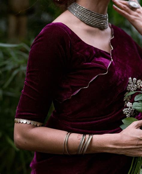 Taasha Luxe Velvet Saree Vaastrastudio