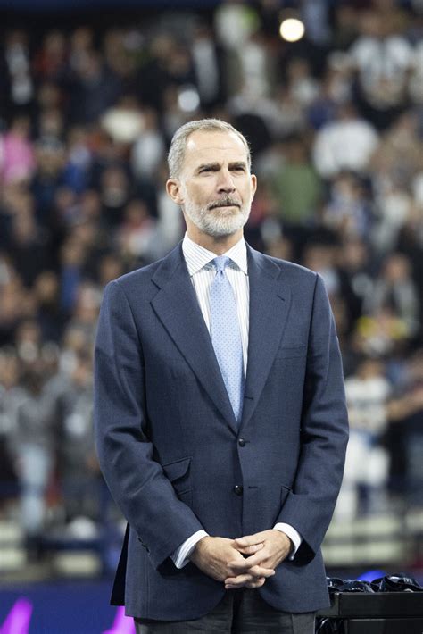Photo Le roi Felipe VI d Espagne Les célébrités assistent à la