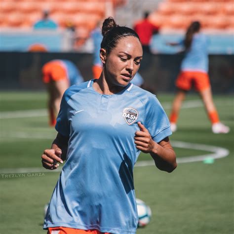 Trezlyn Garza — Kyah Simon 42819 📸 Trezlyn Garza Ig