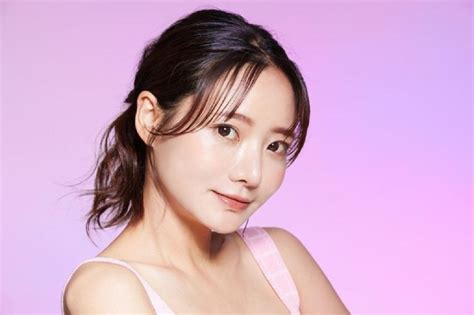 18 مدل موی چتری مناسب فرم صورت و مو نکات کوتاه کردن چتری مو