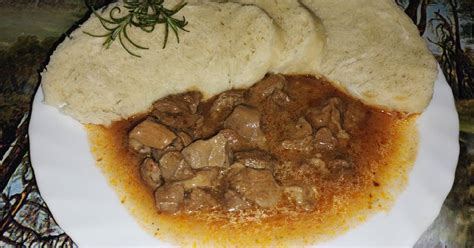 Magyar gulyás házi knédlivel Kürthy Edina receptje Cookpad receptek