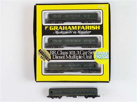 Lot 1 A Graham Farish N Gauge Class 101 3 Car Dmu In