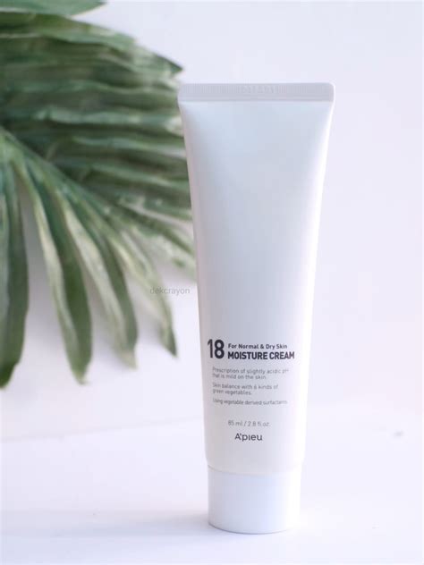 Review A’pieu 18 Moisture Cream, Pelembab Untuk Kulit Kering dan Normal ...