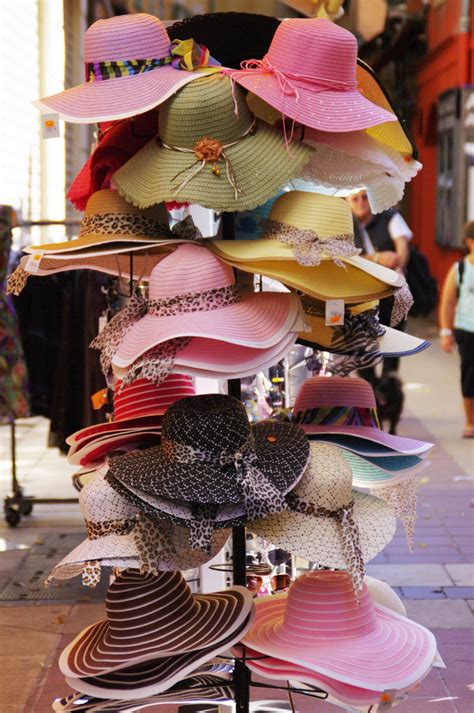 무료 이미지 꽃 색깔 시장 밀짚 모자 제전 신전 전통 머리 장식 헐렁한 모자 3104x4672 725033 무료 이미지 Pxhere