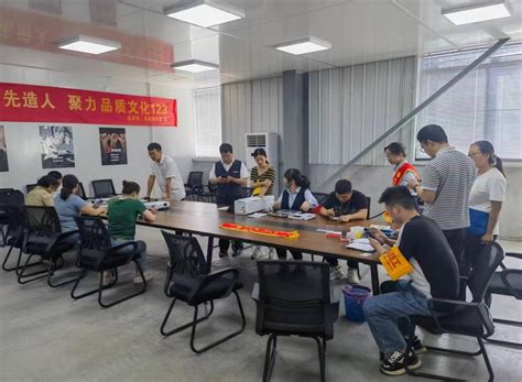 工行宝鸡扶风县支行“上门服务智能设备”双向赋能 让金融为民更有温度凤凰网陕西凤凰网